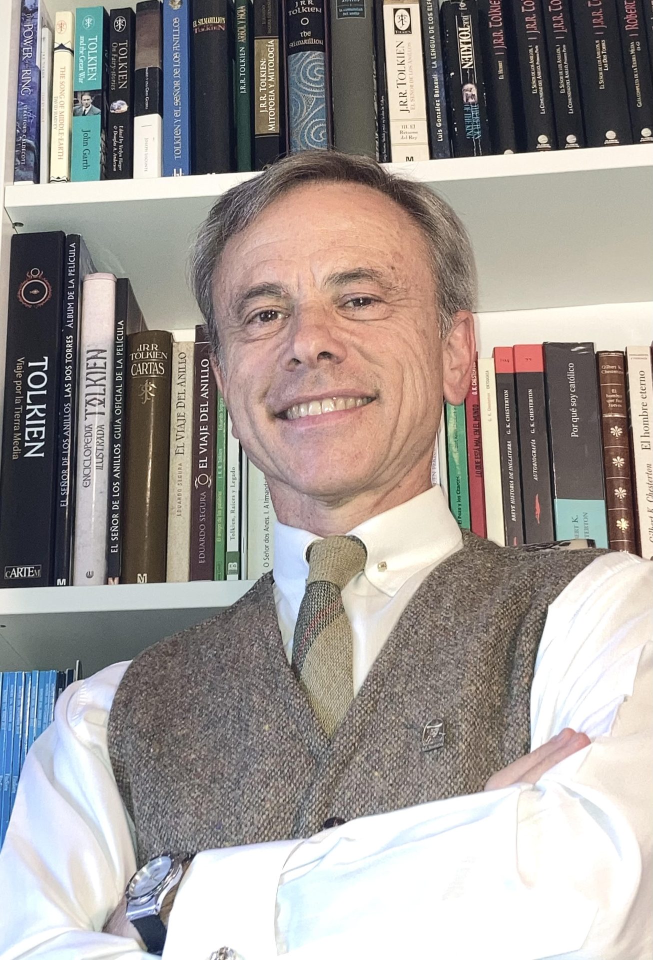 "Tolkien tried to avoid parallels between his stories and the Salvation ...