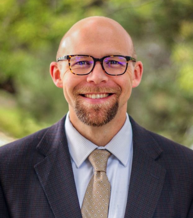 James Prothro: "La Biblia es un libro que debemos hacer vida"